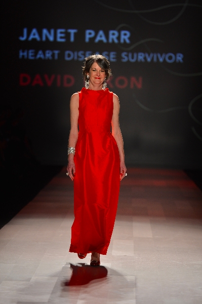 Prezentarea anuala de moda The Heart Truth Fashion Show 2013 – Victoria ...
