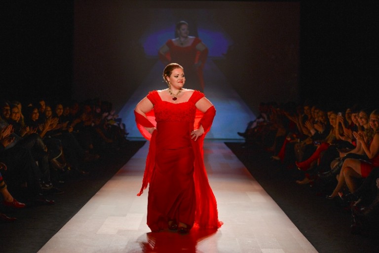 Prezentarea anuala de moda The Heart Truth Fashion Show 2013 – Victoria ...