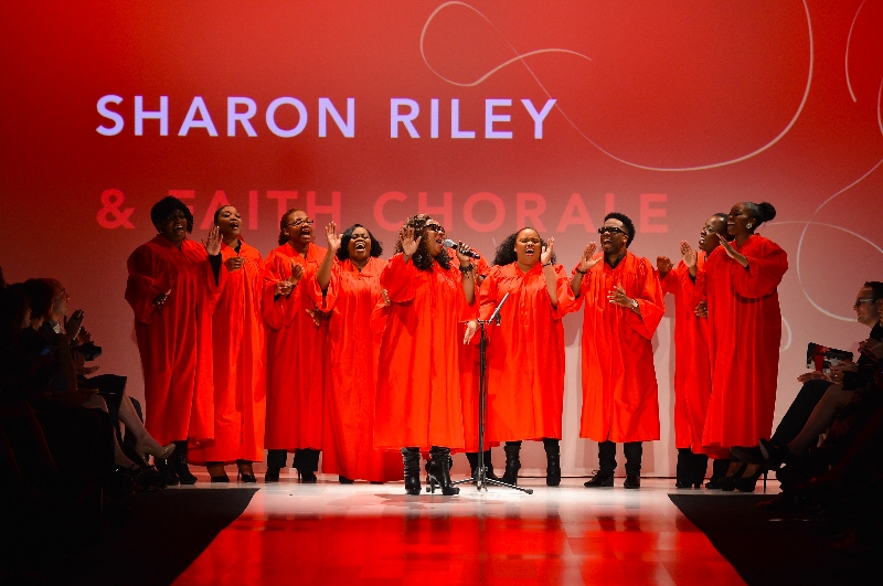 Prezentarea anuala de moda The Heart Truth Fashion Show 2013 – Victoria ...